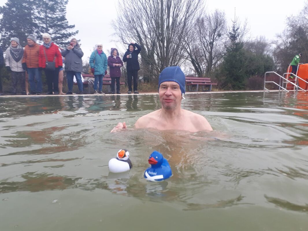 Adventsschwimmen 2024: Gemeinde Trebur